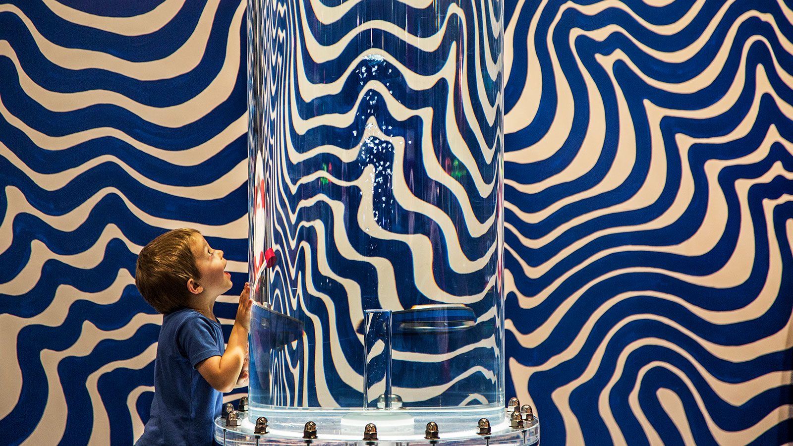 Explore science in Experimentarium